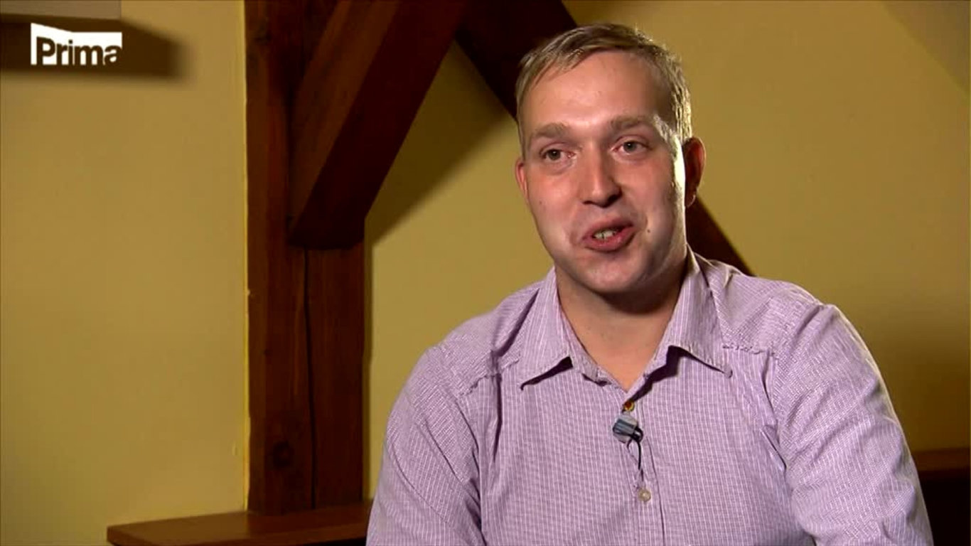 Židle nevydržela - Prostřeno! - Prostřeno! | Prima Fresh