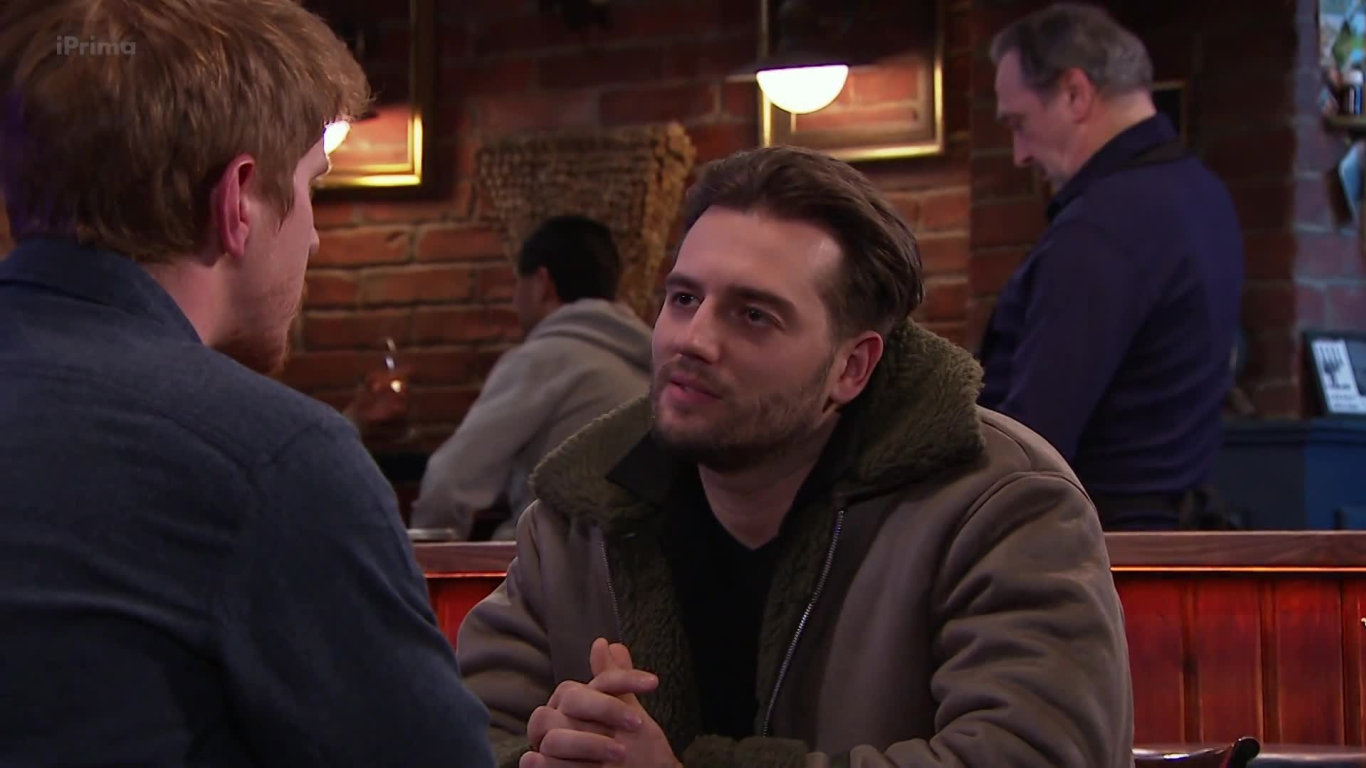 ZOO (34) – Kamil vyhrožuje - ZOO - Prima Ženy