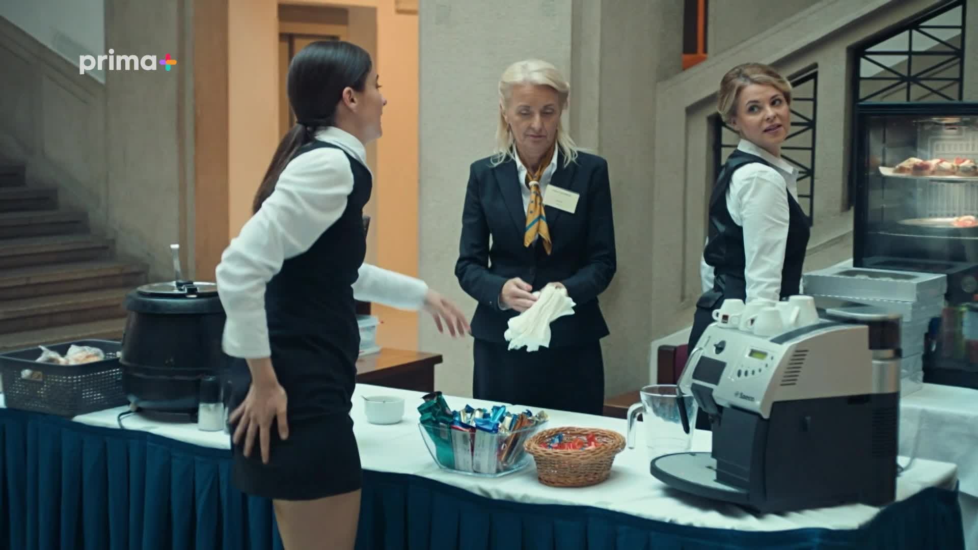 Sedm schodů k moci (1) - Náhoda a skandál je na světě - bonus pořadu ...