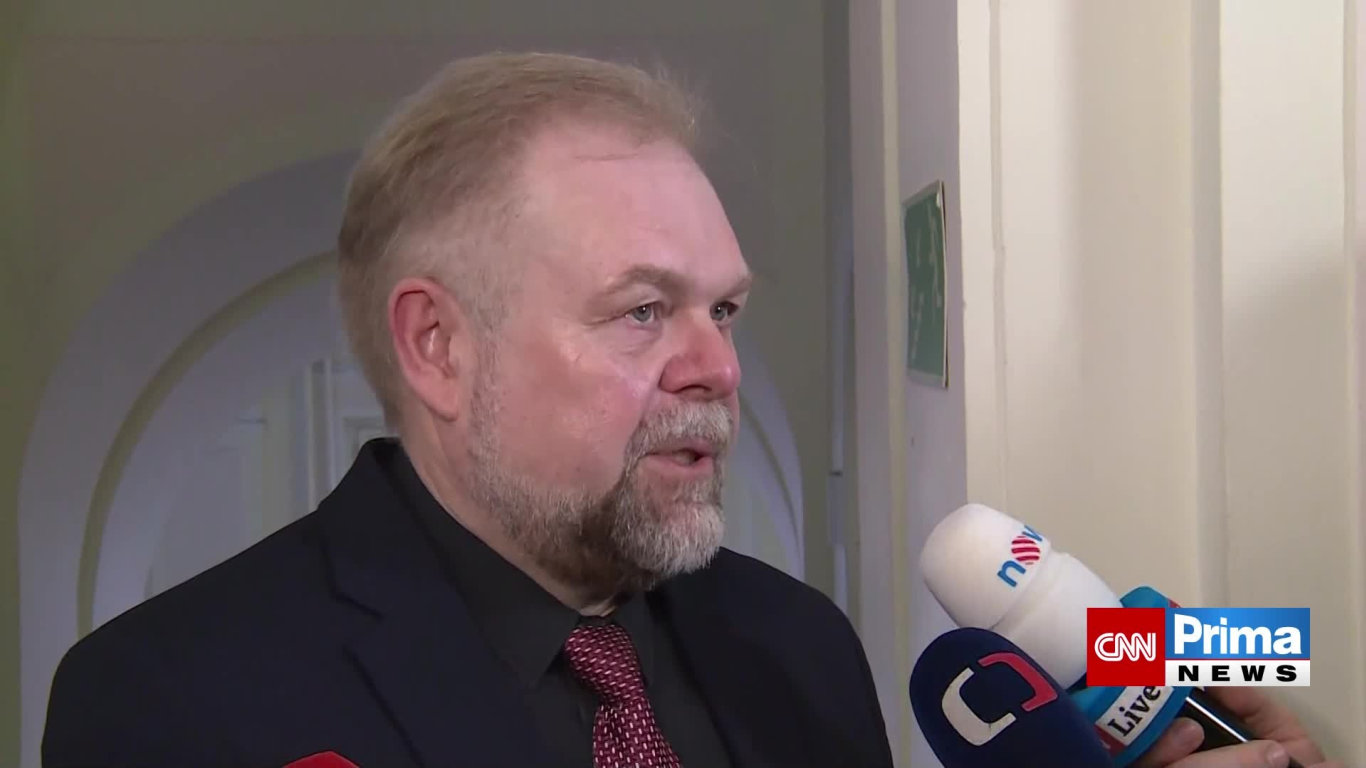 Soud zprostil Babiše obžaloby - CNN Prima NEWS