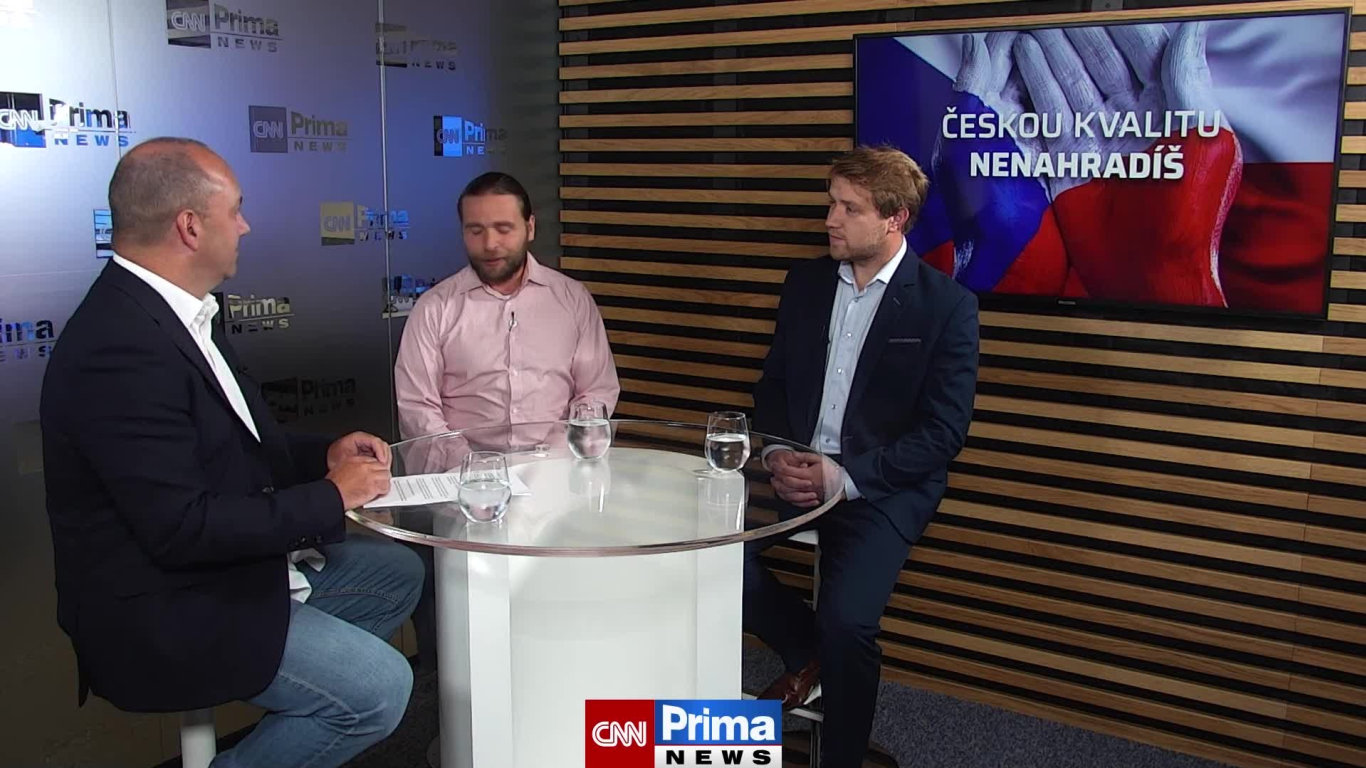 Daniel Hájek z Ministerstva životního prostředí a Vojtěch Dostál vysvětlují souvislosti značky ...