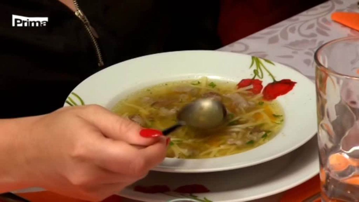 Prostřeno! - Je ta polévka sladká nebo slaná - Prostřeno! | Prima Fresh