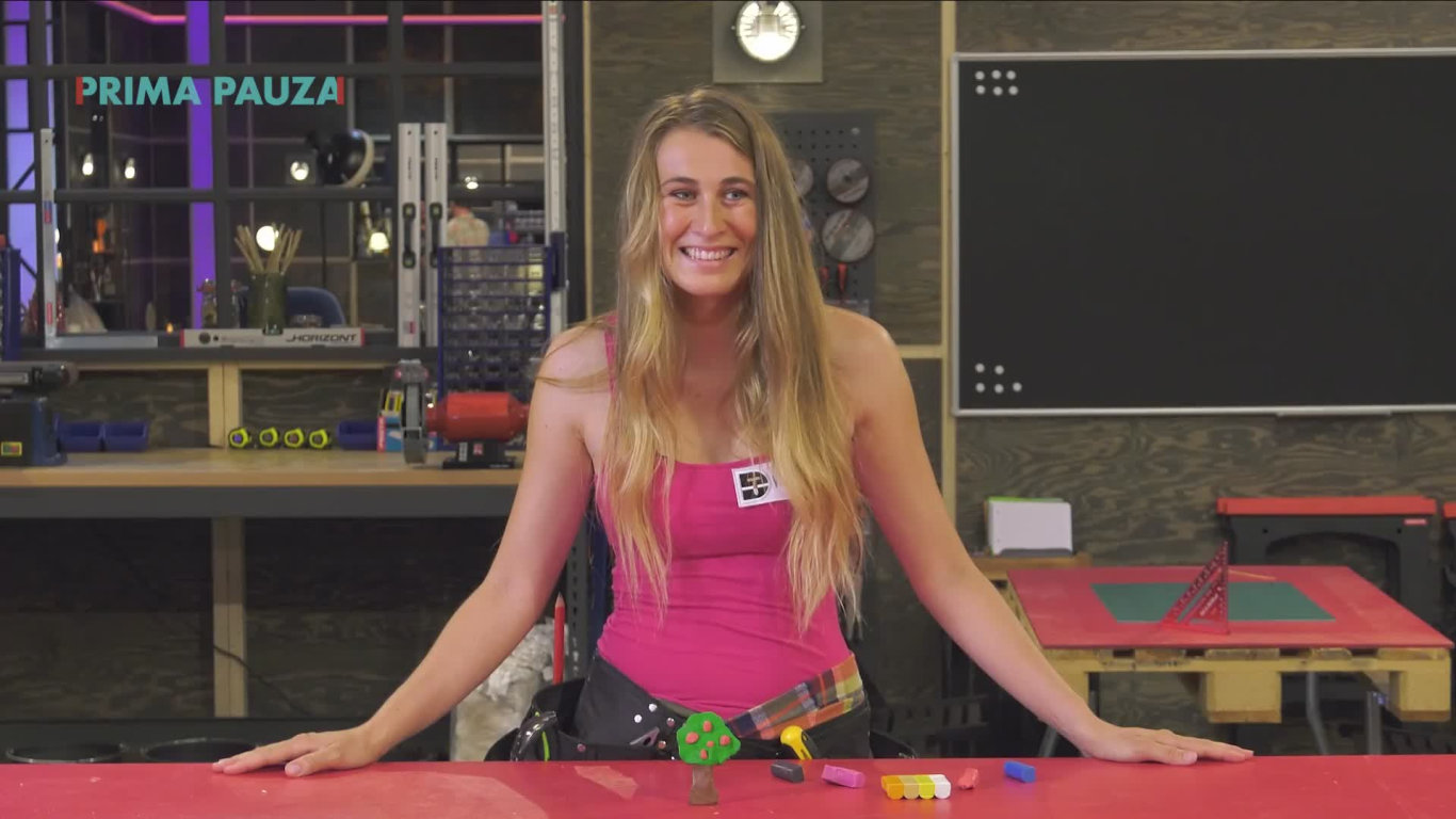 Dream Team - Mistři dílny: Učitelka výtvarky Vendulka vymodeluje ...