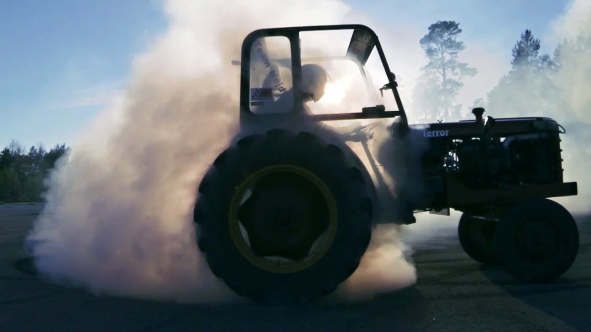 Traktor Terror 2 - bonus pořadu Autosalon | prima+