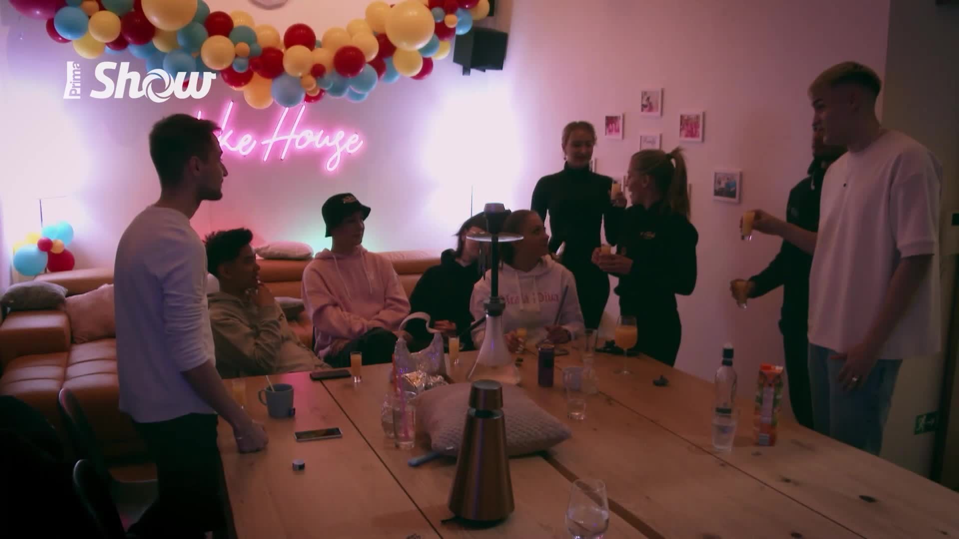 LIKE HOUSE 3 (16) - Silvia Dellai dorazila do vily - bonus pořadu LIKE ...