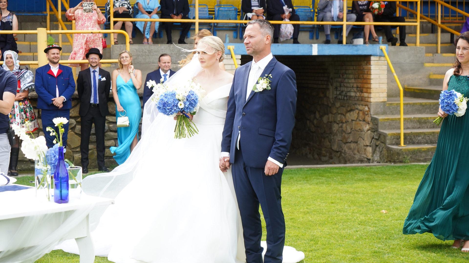 Den jak sen - epizoda Jana a Jaromír - svatba na fotbalovém hřišti ...