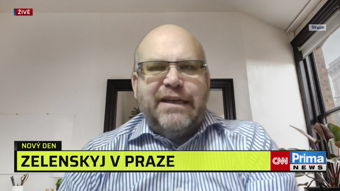 Politolog Lukáš Valeš o Zelenského návštěvě Prahy - CNN Prima NEWS