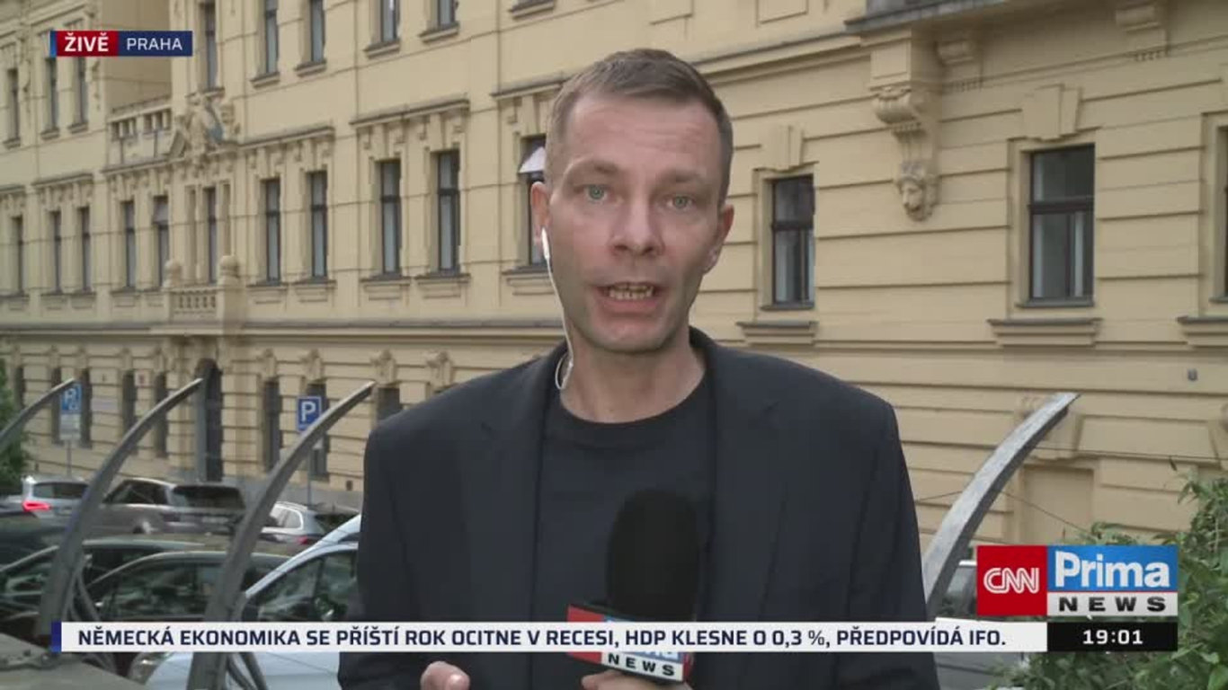 Andrej Babiš u soudu - HLAVNÍ ZPRÁVY - CNN Prima NEWS